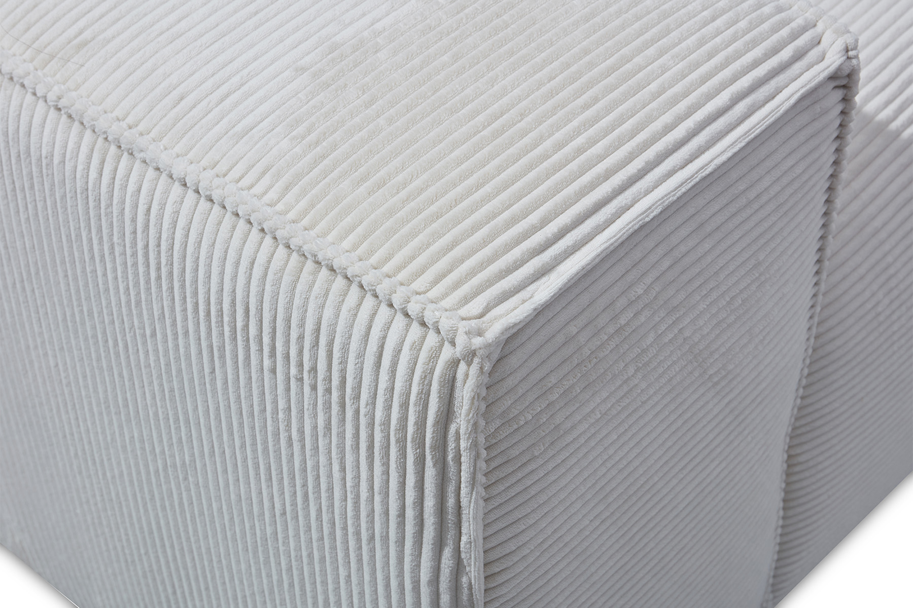 BURTON – Collection in Cyprus | Four Day Clearance