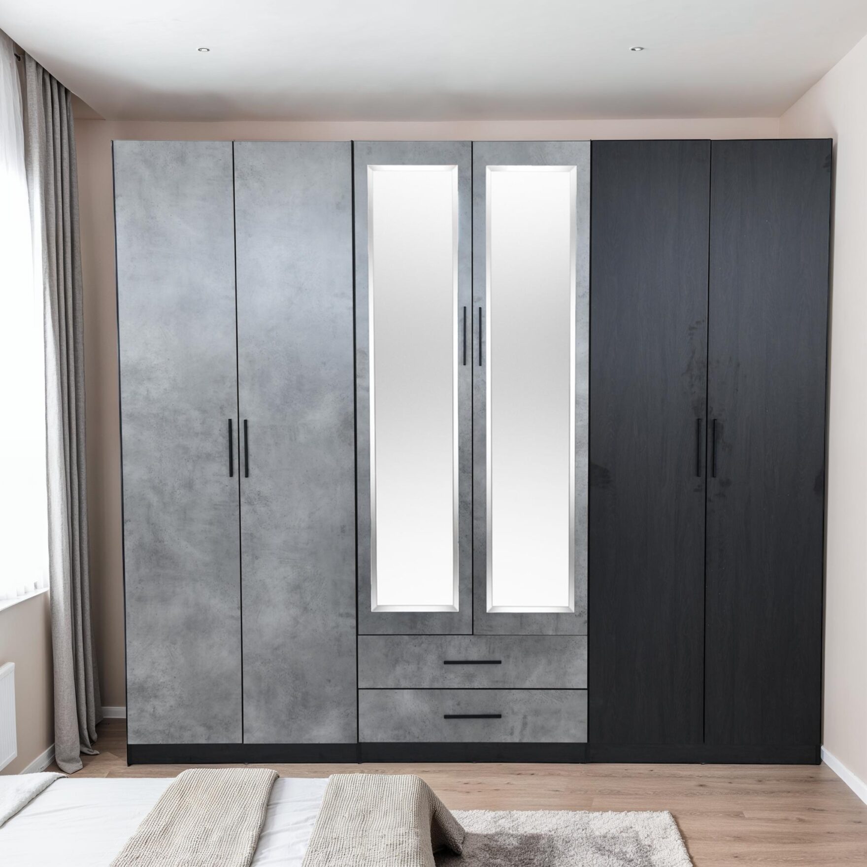 REFLEX – Collection in Cyprus | Four Day Clearance